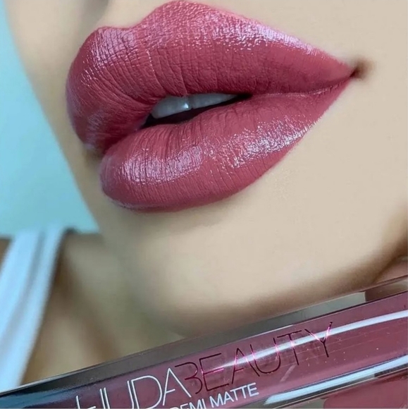 HUDA BEAUTY | Makeup | Huda Beauty Original Demi Matte Liquid Lipstick ...